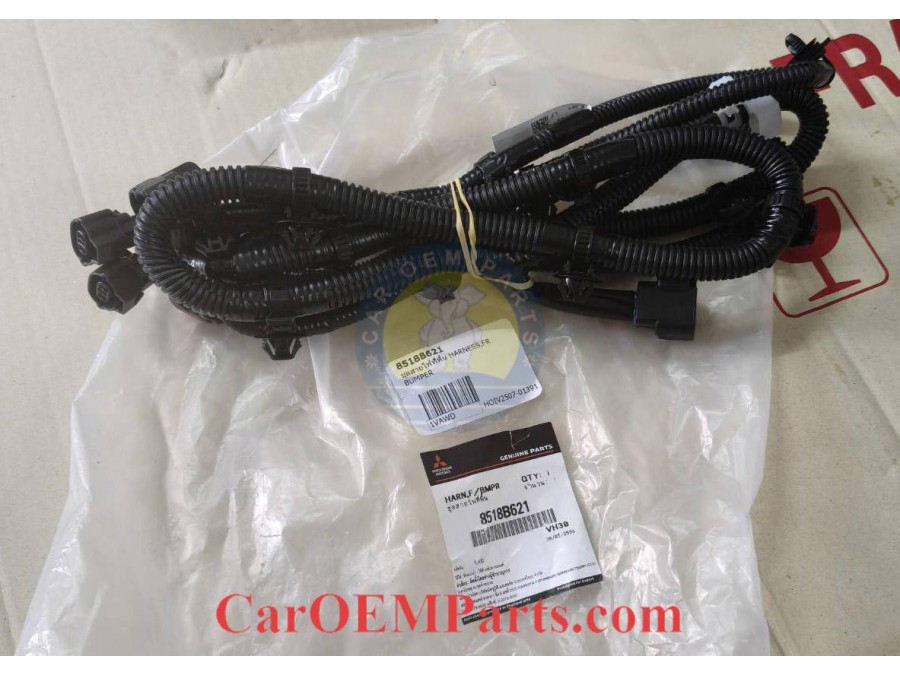 GENUINE MITSUBISHI HARNESS FRONT BUMPER 8518B621