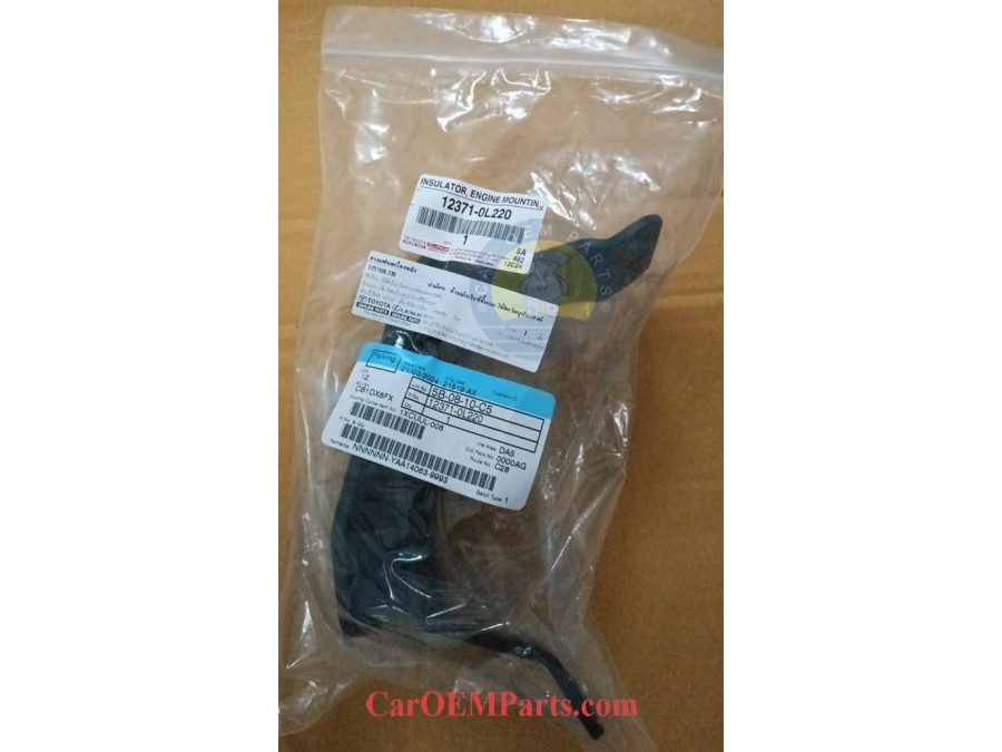 GENUINE TOYOTA INSULATOR ENGINE MOUNTING REAR 12371-0L220