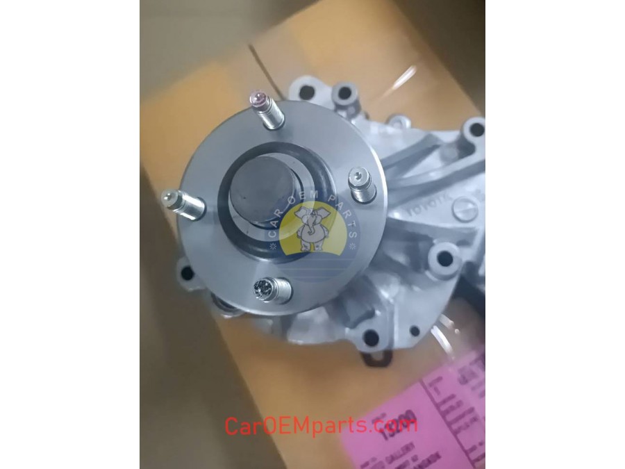 GENUINE TOYOTA WATER PUMP ASSY 16100-39486