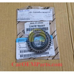GENUINE TOYOTA GEAR 5TH DRIVEN 33428-BZ060