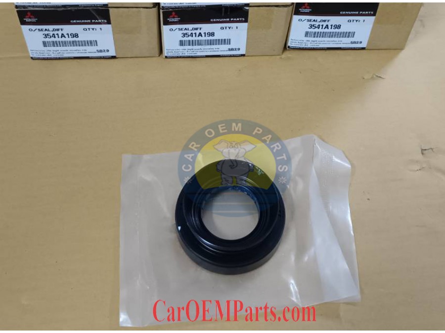 GENUINE MITSUBISHI OIL SEAL FRONT DIF 3541A198