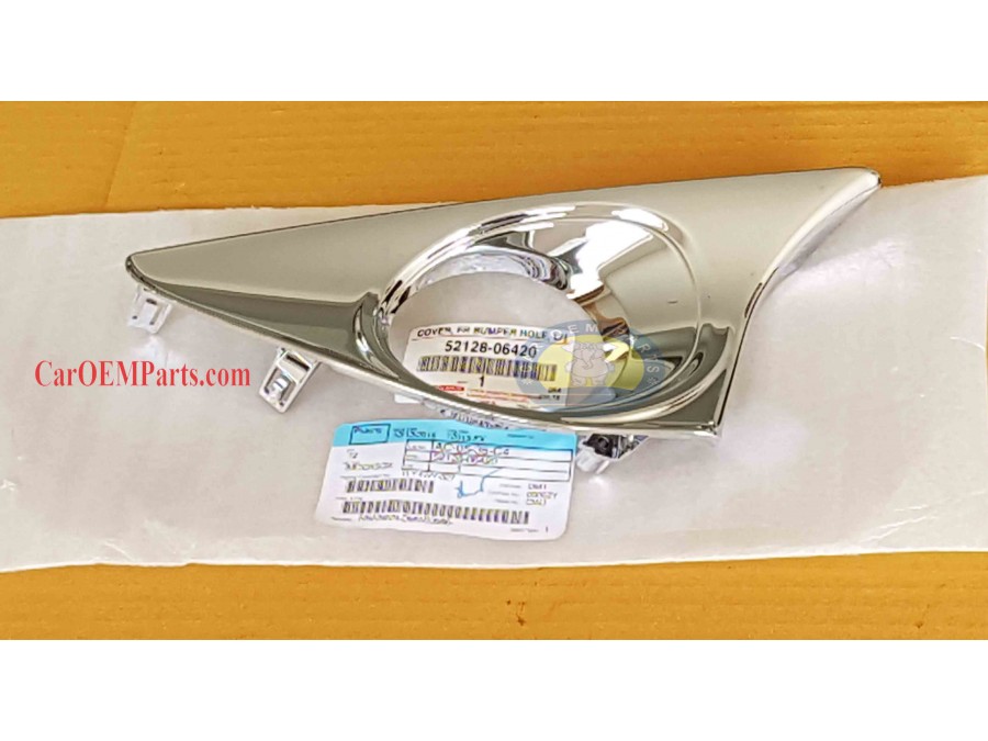 GENUINE TOYOTA FRONT BUMPER HOLE 52128-06420, 5212806420