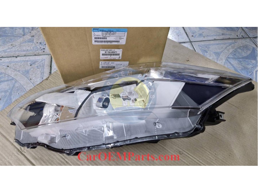 GENUINE TOYOTA HEADLAMP ASSY, LH 81150-0D570, 81150-0D571