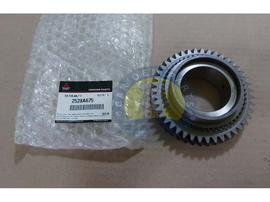 GENUINE MITSUBISHI GEAR,MT INPUT SHAFT 5TH SPEED 2528A675