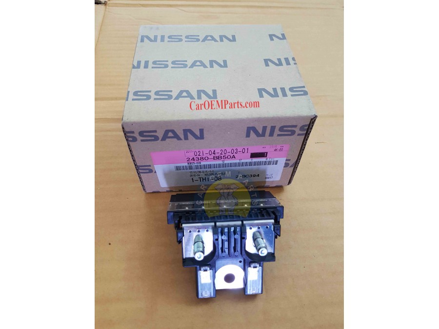 GENUINE NISSAN HOLDER ASSY FUSIBLE 24380-BB50A, 24380BB50A