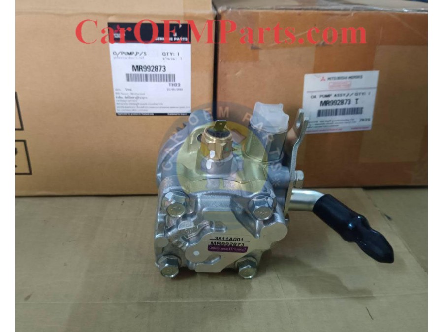 GENUINE MITSUBISHI OIL PUMP ASSY MR992873T, MR992873