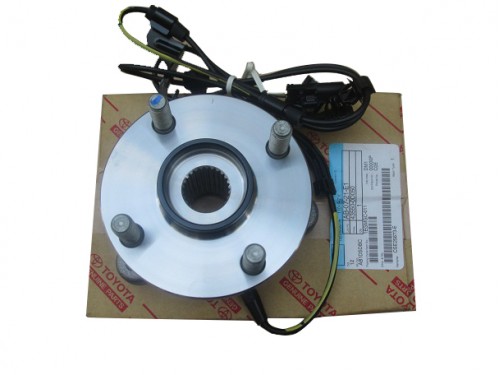 Toyota Hub & Bearing Assy Front 43550-0D050