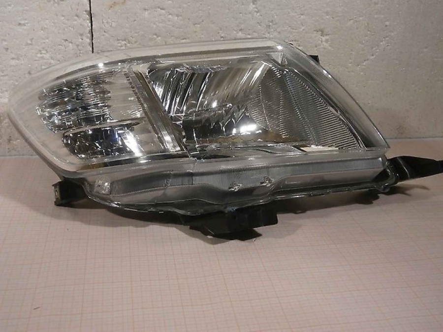 Toyota Unit Assy Head Lamp 81130-0K390